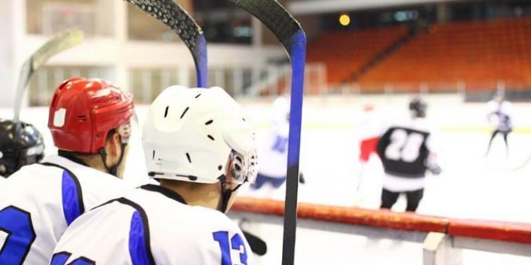 How to Become a Pro Hockey Player (5 Tips)